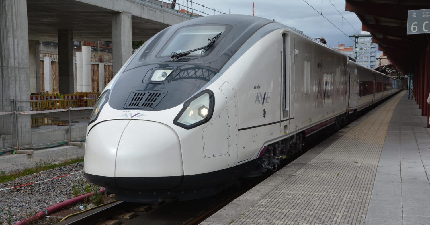 Renfe modifica su compromiso de puntualidad - Trainvelling